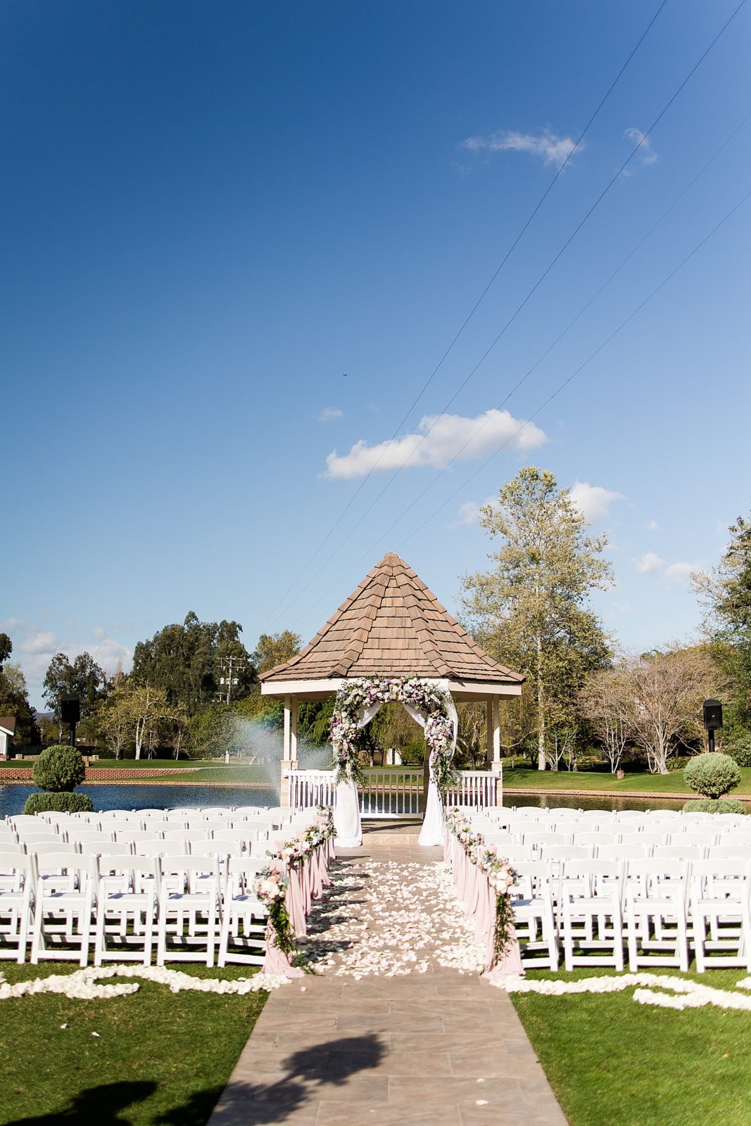 Marisa & Austin | Grand Tradition Estate Wedding - paigehillphotography.com